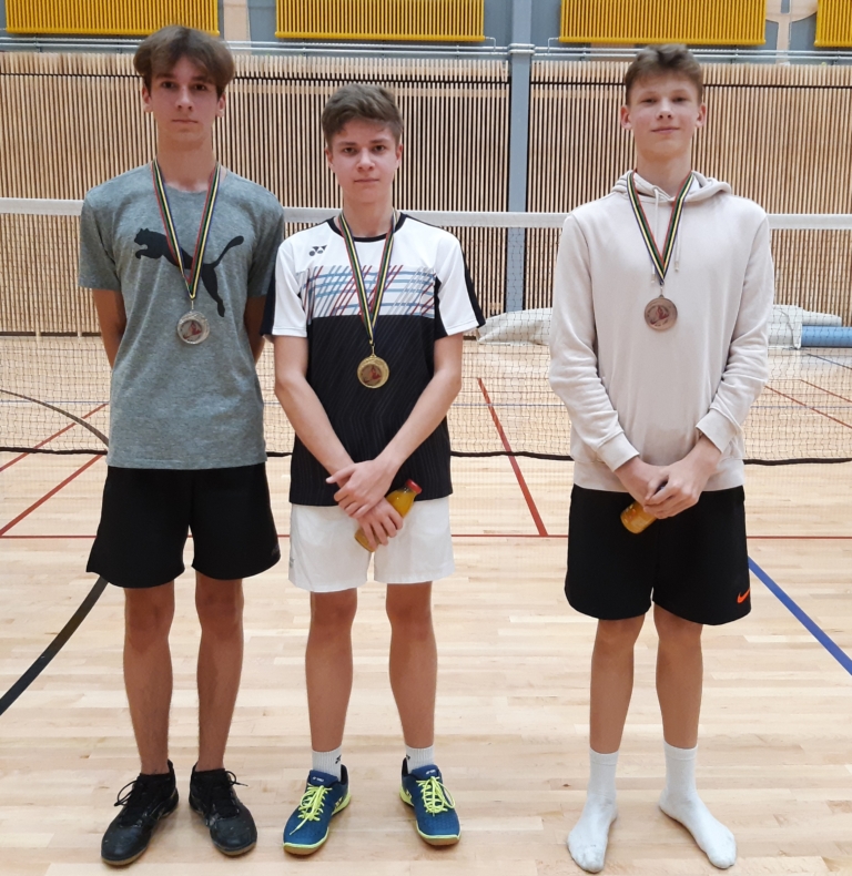 Koit Hallik, Kertu Saksing ja Grethe Look teenisid teise turniirivõidu ...